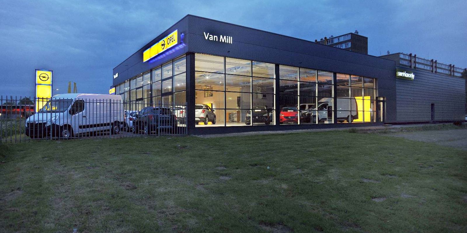 Peugeot vestiging in Dordrecht - Mulder Van Mill